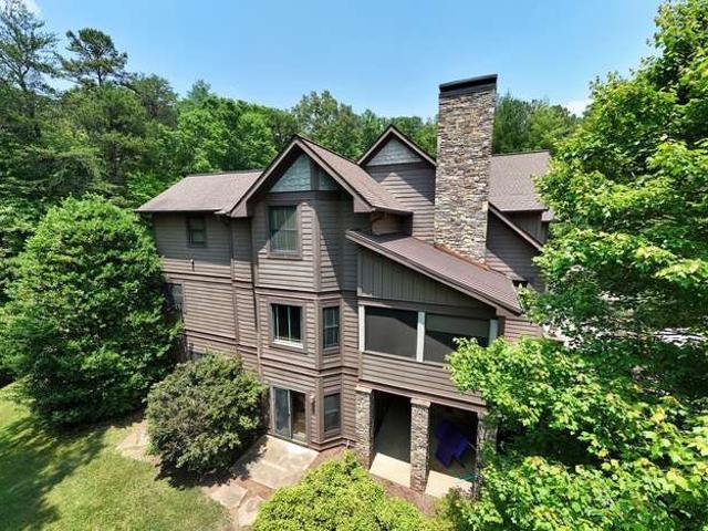 115 Dawsons Lane