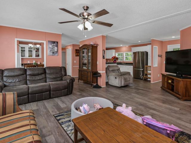 115 Divinci Road