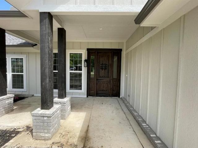 115 E 8th Street