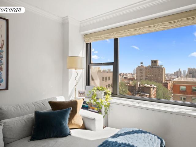 115 E 9TH Street 14H