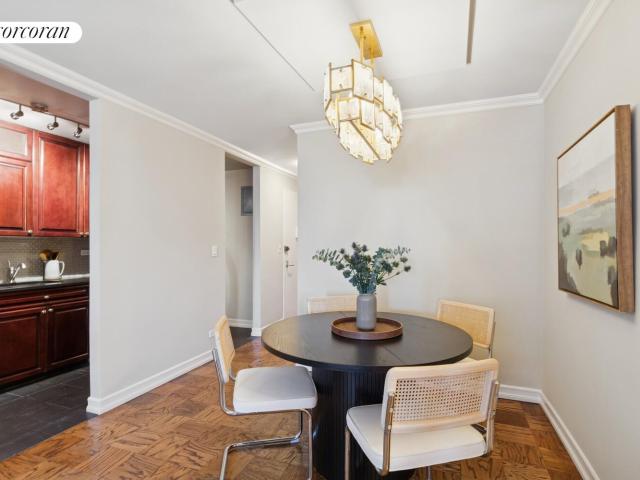 115 E 9TH Street 8H