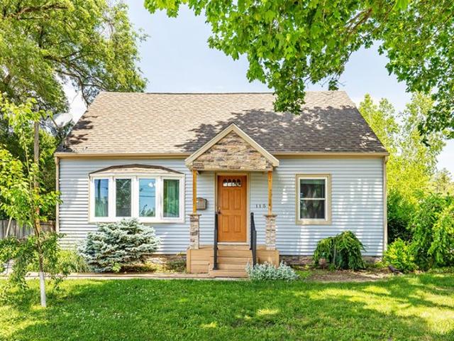 115 E 13th St, Ames, IA 50010