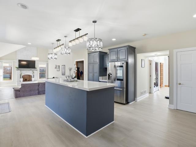 115 E Woodlawn Road