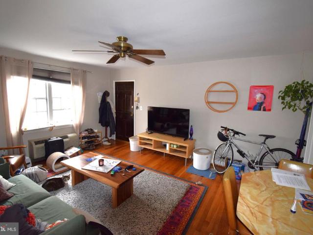 115 E Glebe Road E #