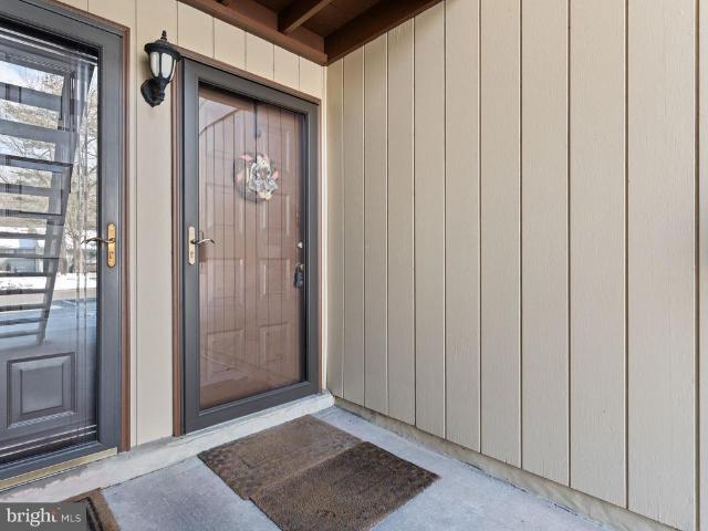 115 E Kings Highway # 125