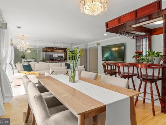 115 E Kings Hwy Unit 252, Maple Shade, NJ 08052