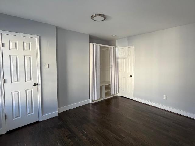 115 E Monmouth Street
