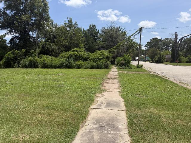 115 E North Street