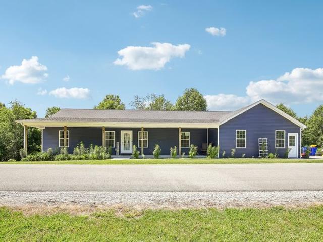 115 Early Morning Dr, Russellville, KY 42276