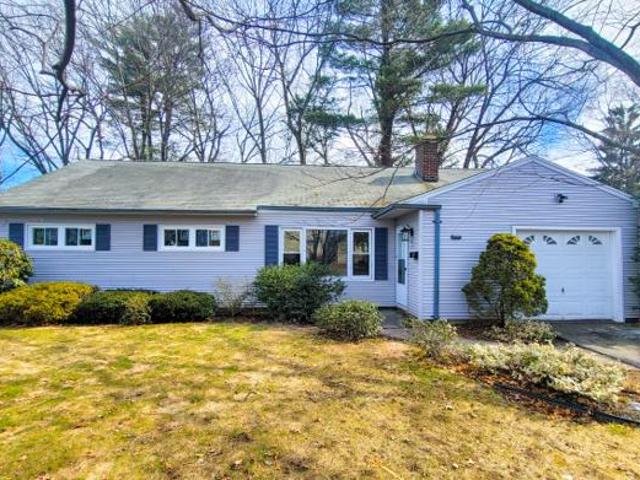 115 Elizabeth Dr, Manchester, CT 06042