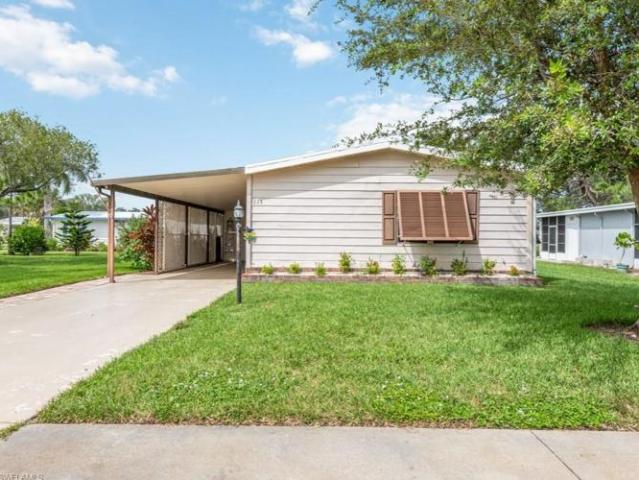 115 Estelle Dr, Naples, FL 34112