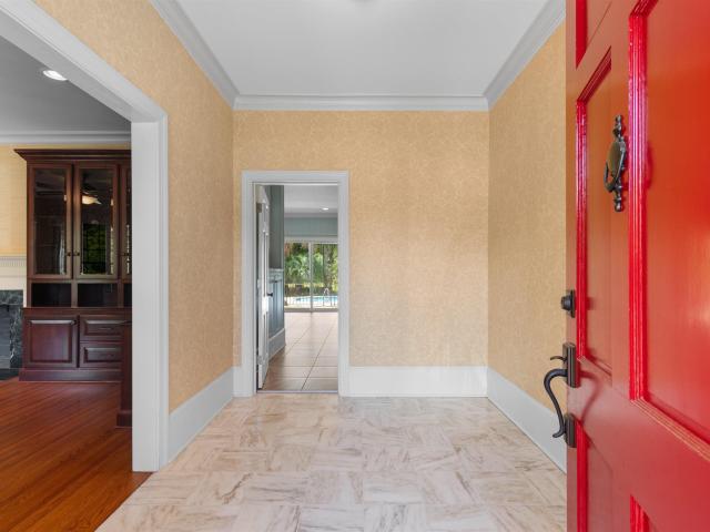 115 Ford Ave