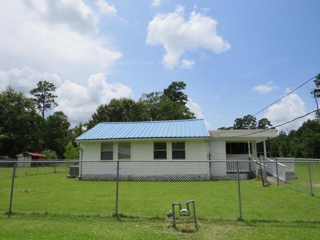 115 Ford Ln, Orange, TX 77632