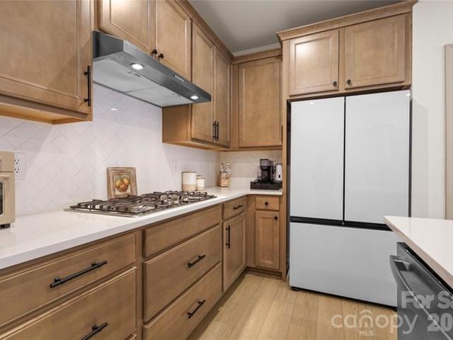 115 Forest Lake Blvd Unit B, Mooresville, NC 28117