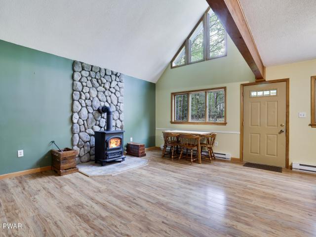 115 Fawnwood Circle