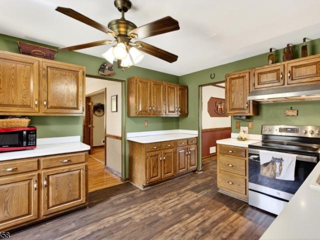 115 Fairview Dr