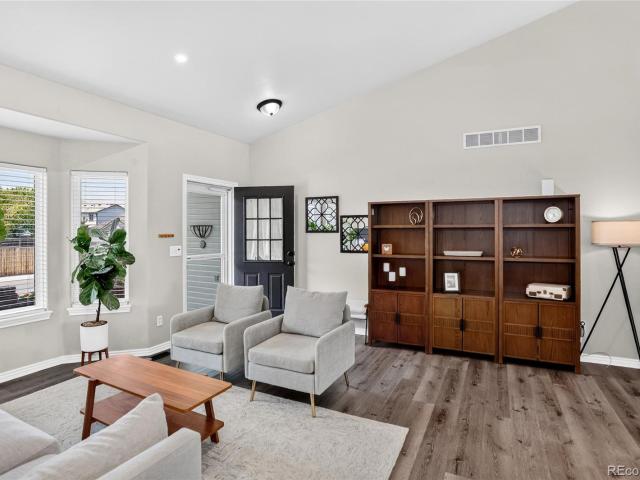 115 Falcon Circle