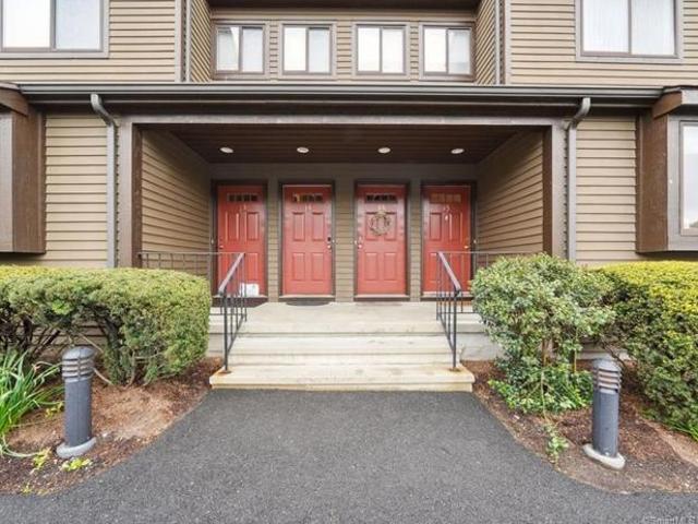 115 Fillow St #15, Norwalk, CT 06850