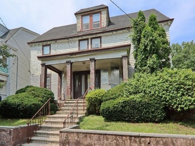 115 Florence Ave, Irvington, NJ 07111
