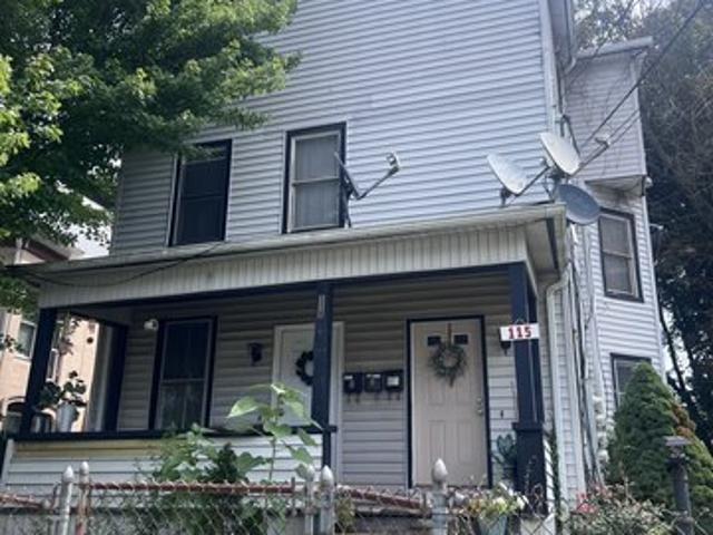 115 Franklin St, Meriden, CT 06450