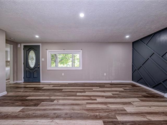 115 Klein St