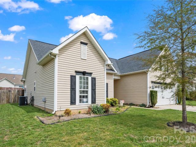 115 Kristens Court Drive