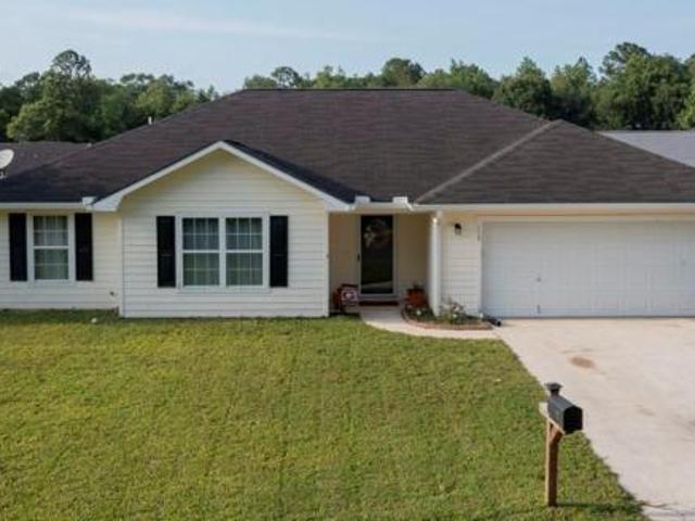 115 Honeysuckle Rd, Kingsland, GA 31548