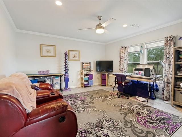 115 Horseshoe Drive