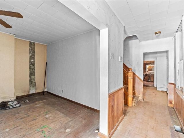 115 Hawkins Ave, Pittsburgh, PA