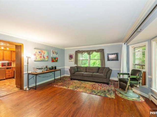 115 Hampshire Hill Road
