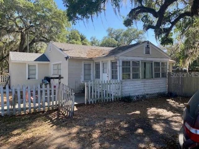 115 Harold St, Leesburg, FL 34748