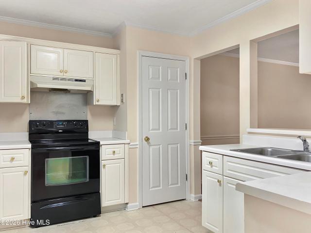 115 Harvestwood Drive
