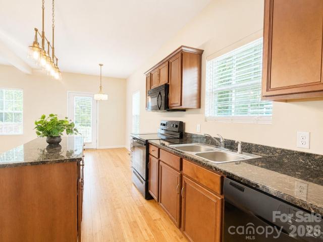115 High Bluff Circle
