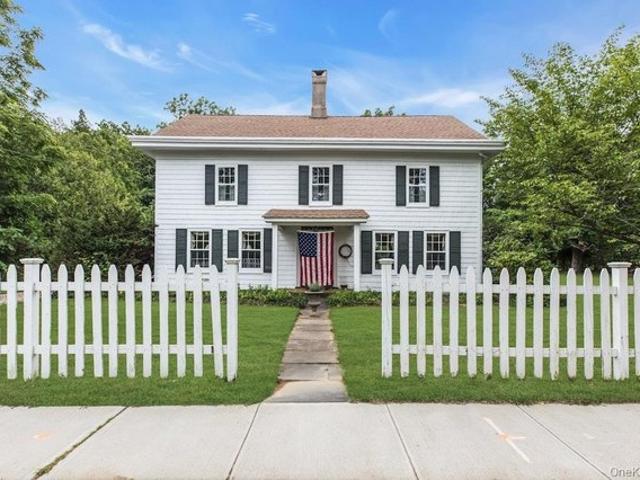 115 Highland Rd, Cutchogue, NY 11935
