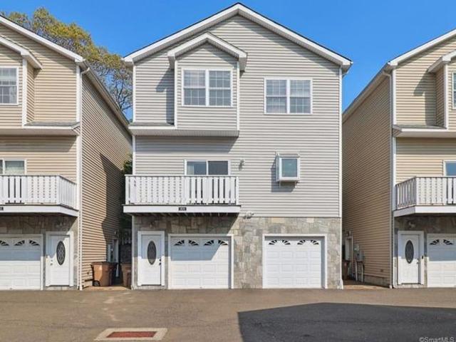 115 Highview Ave #D, Stamford, CT 06907