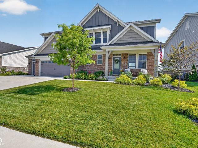 115 Oakhurst Way