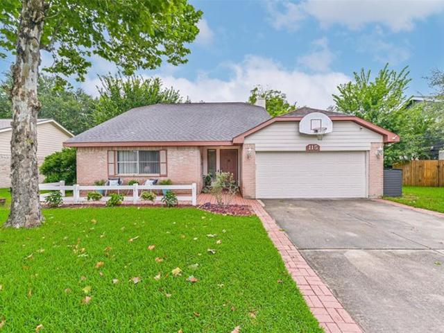 115 Lazy Hollow Dr, League City, TX 77573