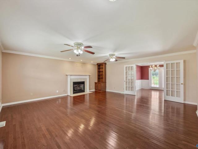 115 Lacy Lane