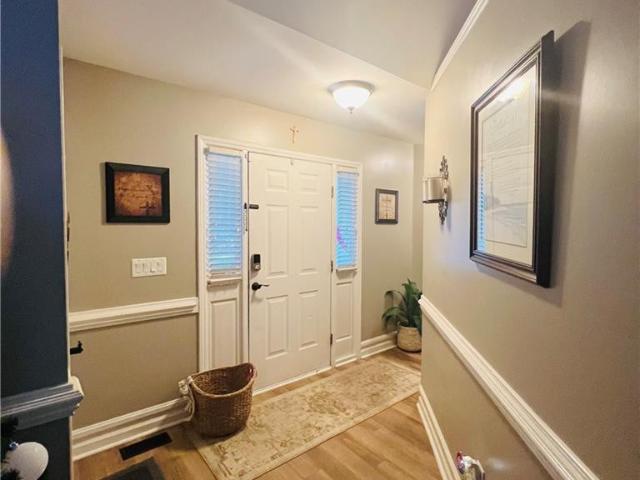 115 Lakeview Court