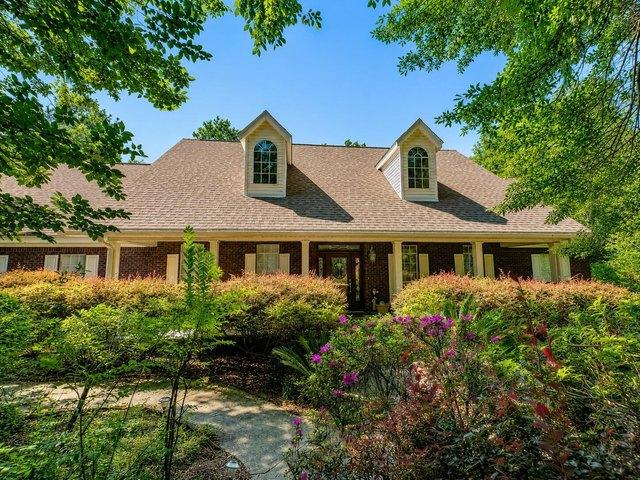 115 Larawood Pt, Petal, MS 39465