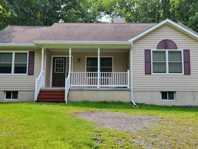 115 Lewis Rd, Milford, PA 18337