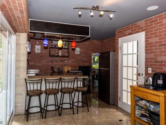 115 Leland Trl, Hopatcong, NJ 07843