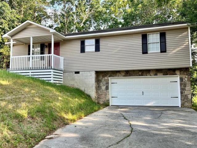 115 Lindsey Ct NE, Calhoun, GA 30701