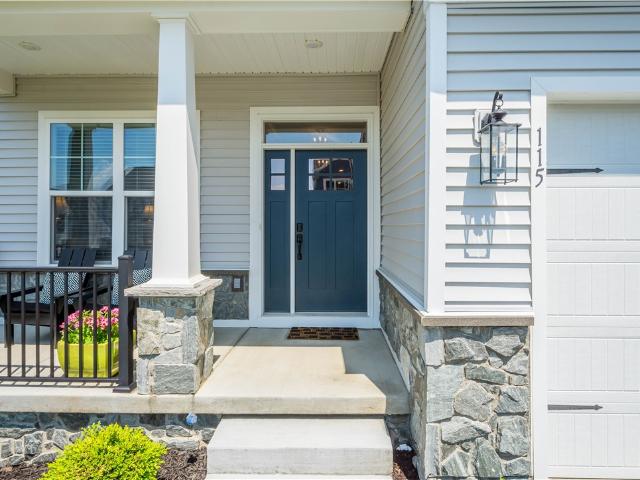 115 Maggie Dr