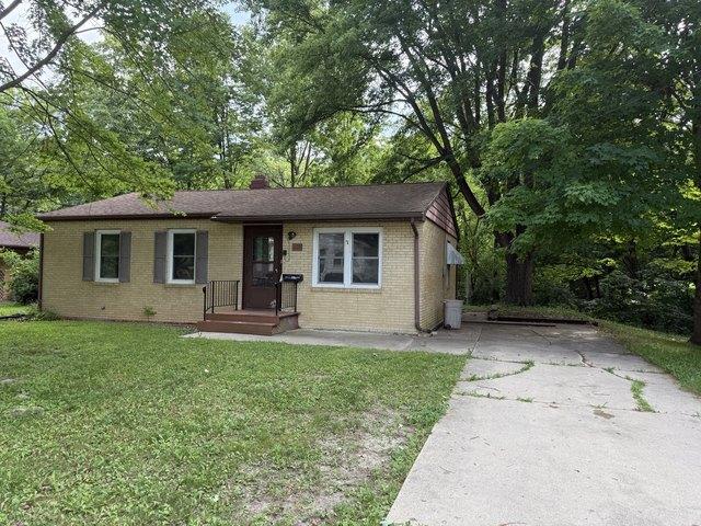 115 Main St, Oglesby, IL 61348