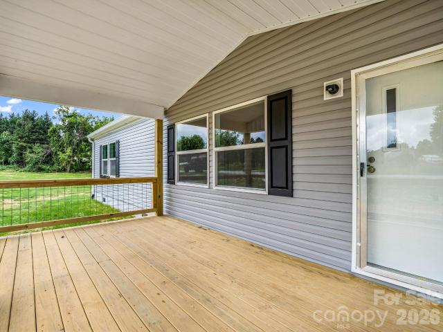 115 Maplewood Knoll Drive