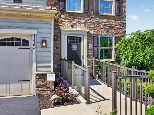 115 Marias Way