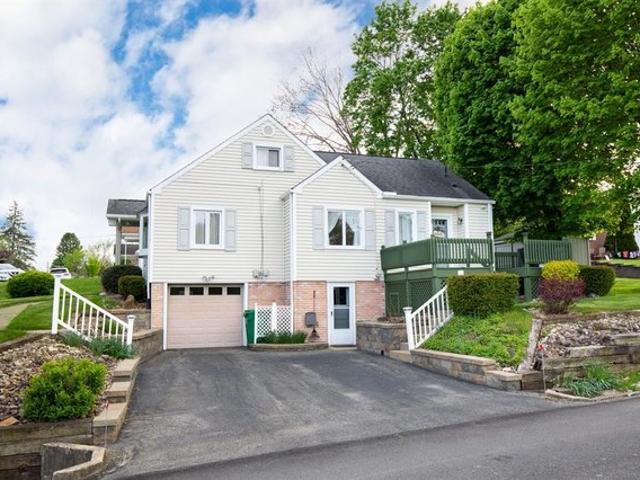 115 McCandless Ave, Butler, PA 16001