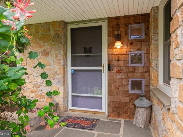 115 Merlin Road