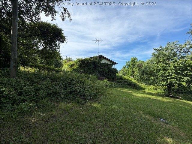 115 Miller St, Saint Albans, WV 25177